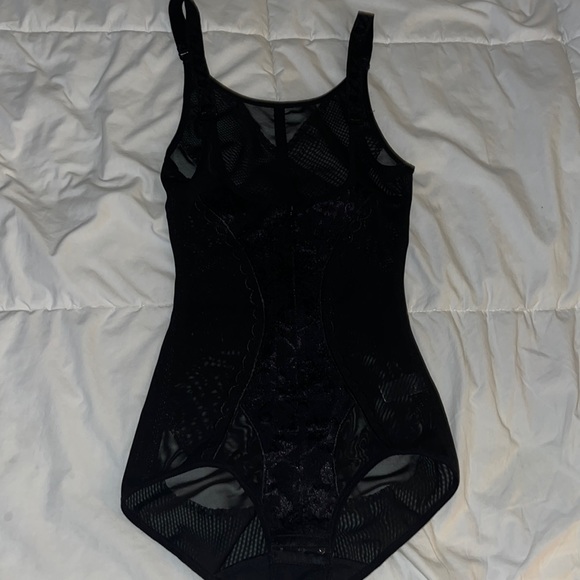 kathy ireland | Intimates & Sleepwear | Kathy Ireland Mesh Shapewear ...